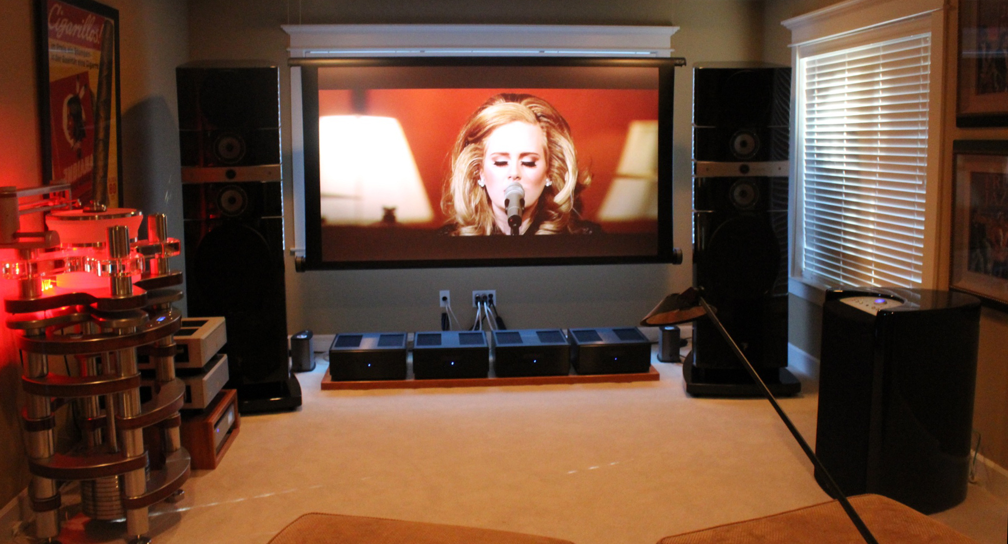 Breathtaking Media Room - Nuts About Hi-Fi